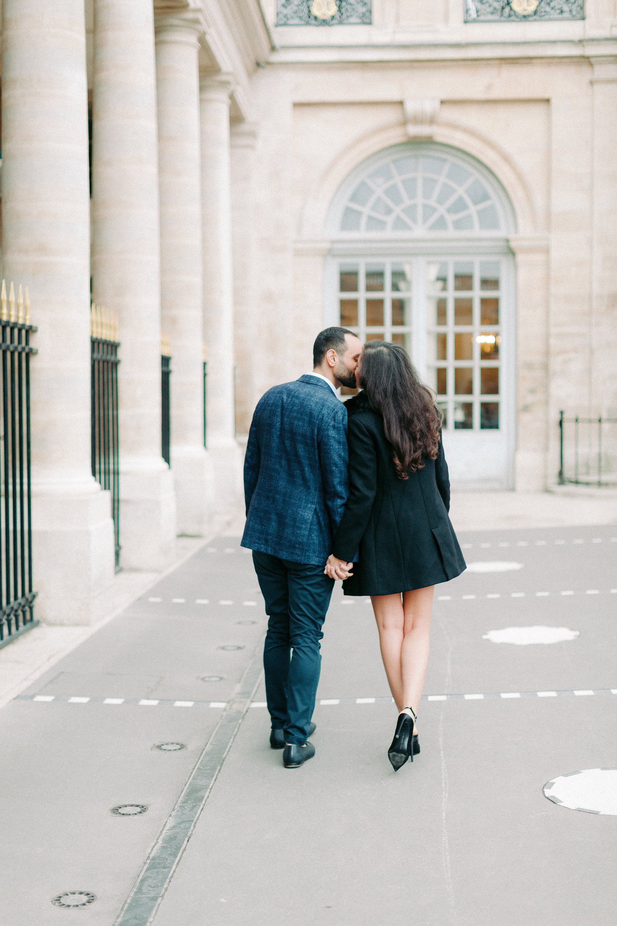 Autumn fall engagement shoot in Paris | French Grey Photography
