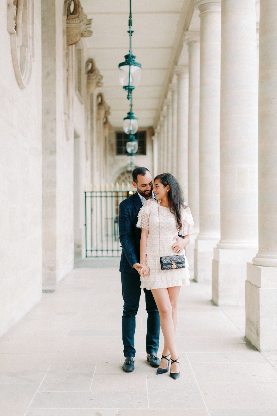 Autumn fall engagement shoot in Paris | French Grey Photography