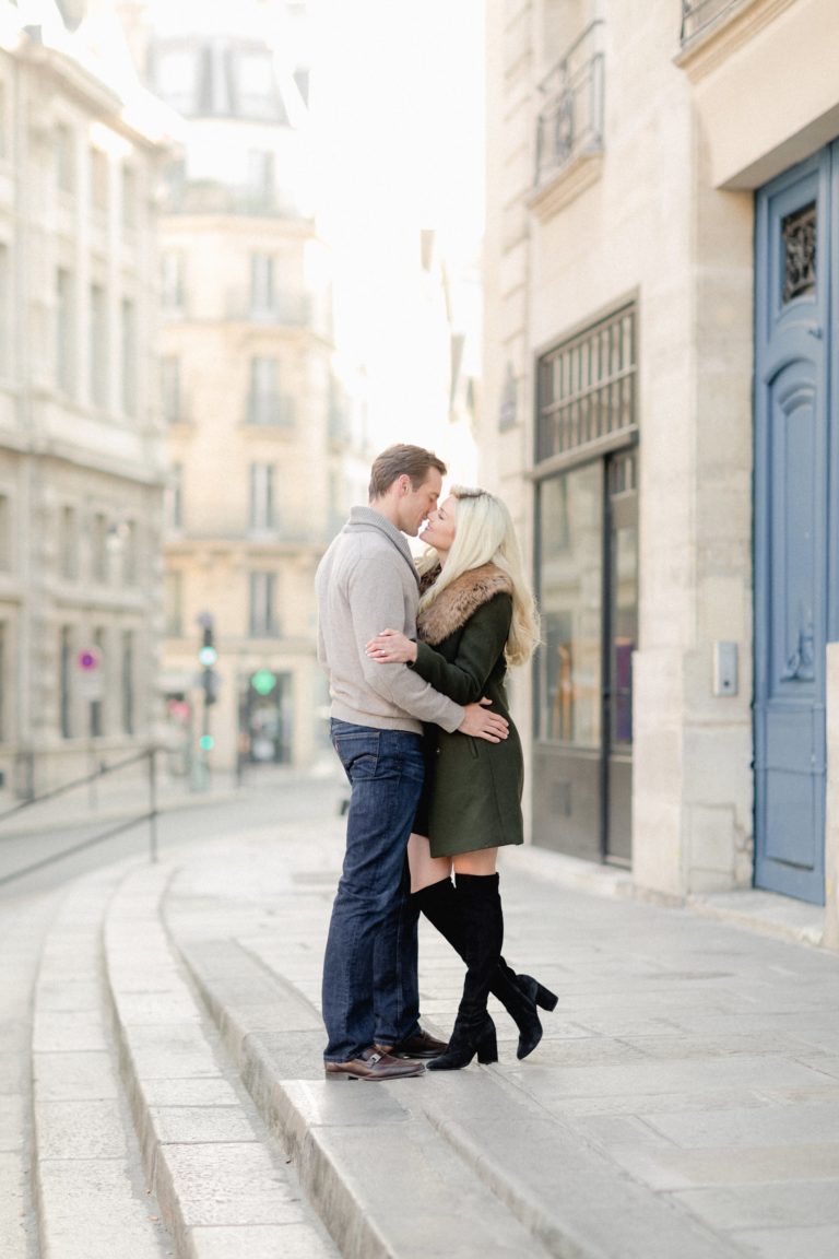 A Paris engagement shoot from the Eiffel Tower to the cobbled streets ...